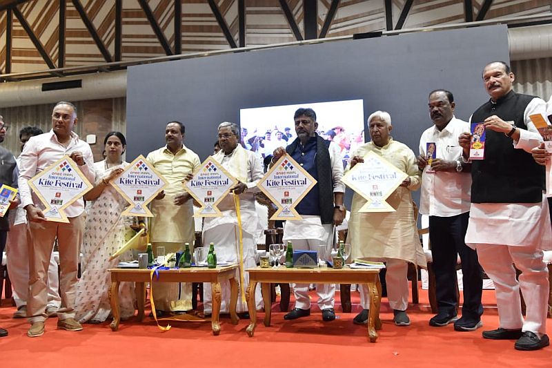 Mangaluru Gears Up for the 9th ONGC–MRPL International Kite Festival ...